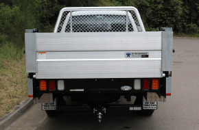 Tailgate Loaders - Tip Top Equipment