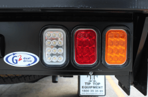 Tailgate Loaders - Tip Top Equipment