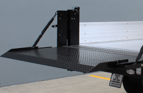 Tailgate Loaders - Tip Top Equipment